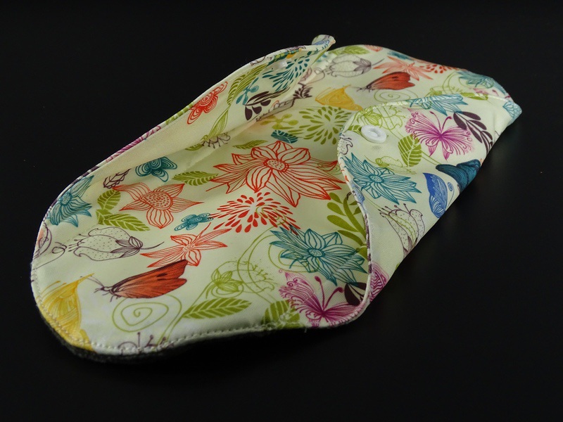 Toalla Sanitaria Reusable – Eco Chico – La Santa Chora